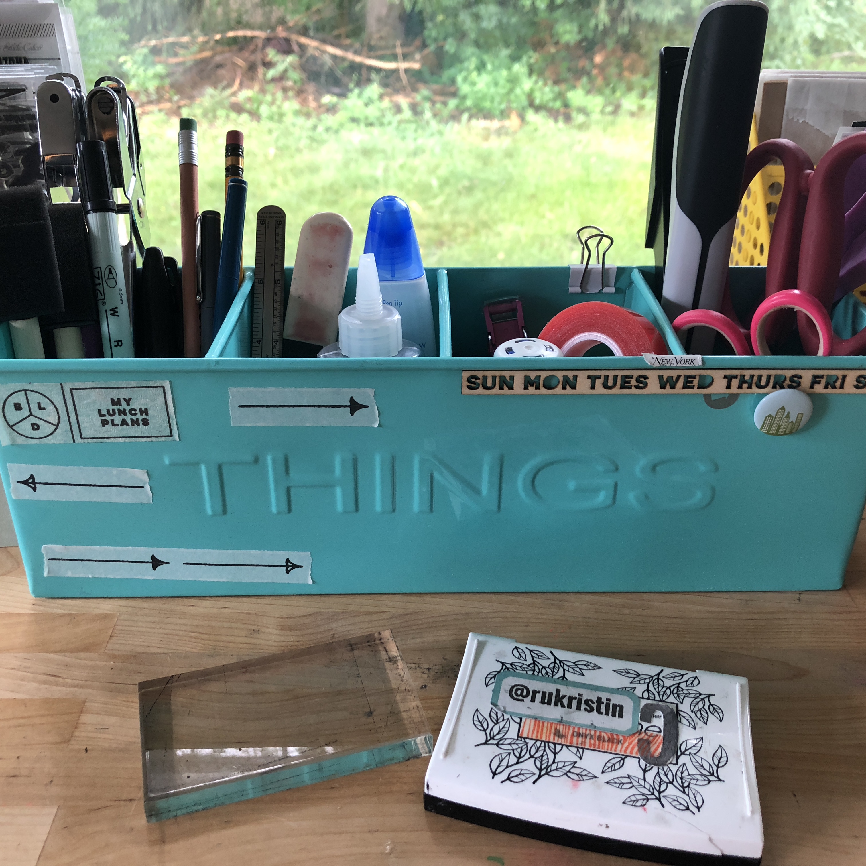 Creating a Basic Crafting Kit – The Awesome Ladies Project
